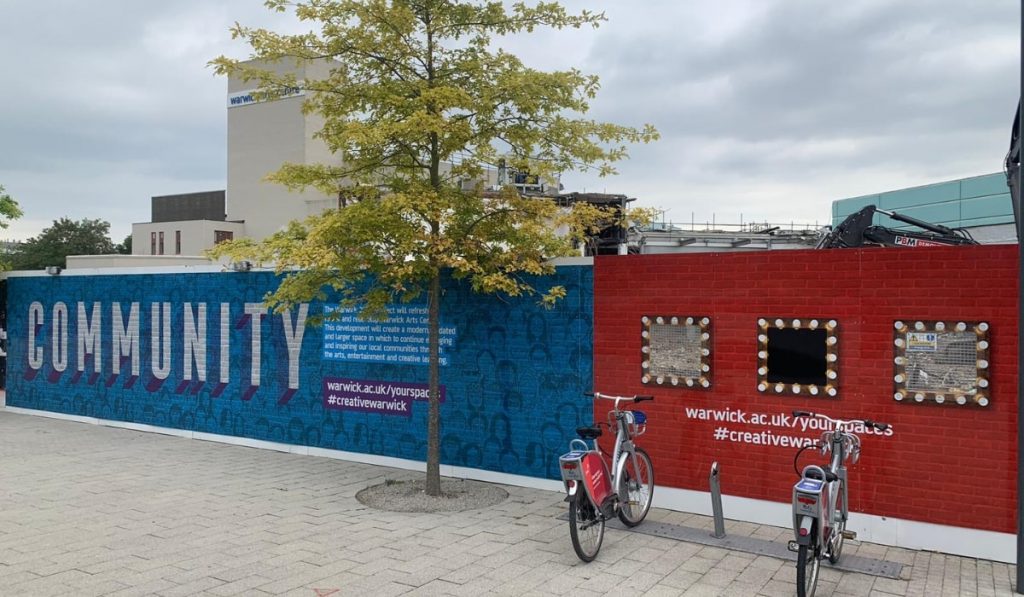 Sustainable Steel & Plastic Hoarding Solutions | Fast Fence