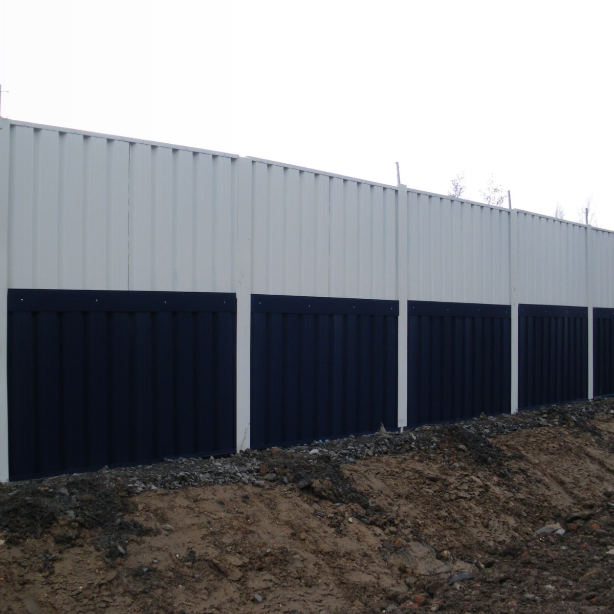 2.4m StormBeater™ Steel Hoarding | Fast Fence
