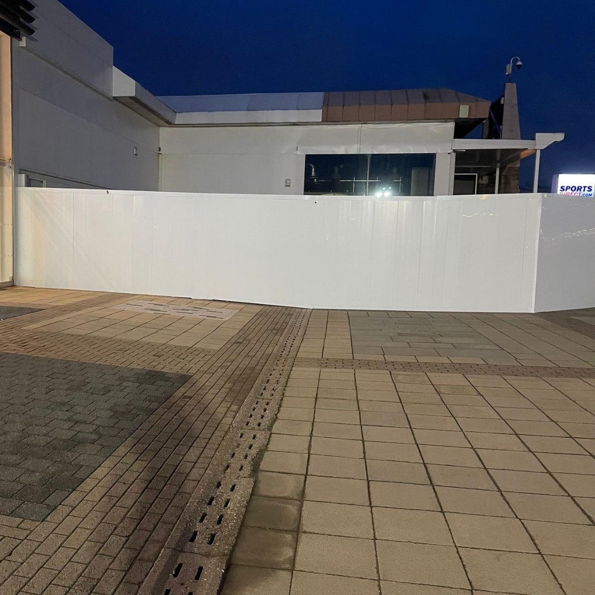 2.4m InterLocker™ PVC Hoarding | Fast Fence