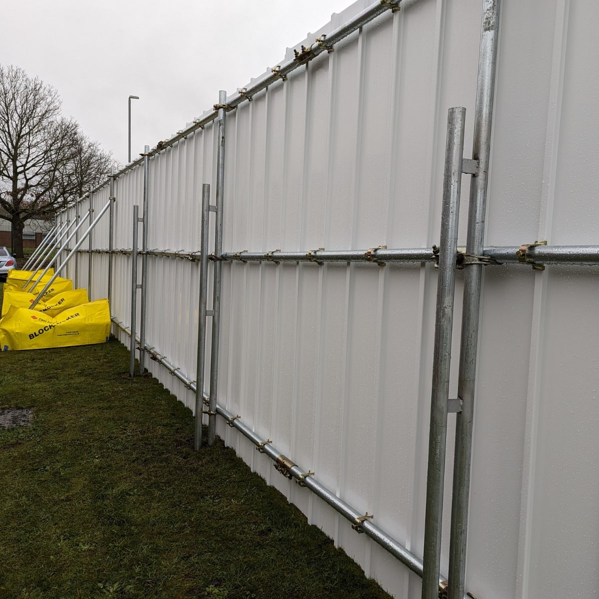 2.4m InterLocker™ PVC Hoarding | Fast Fence